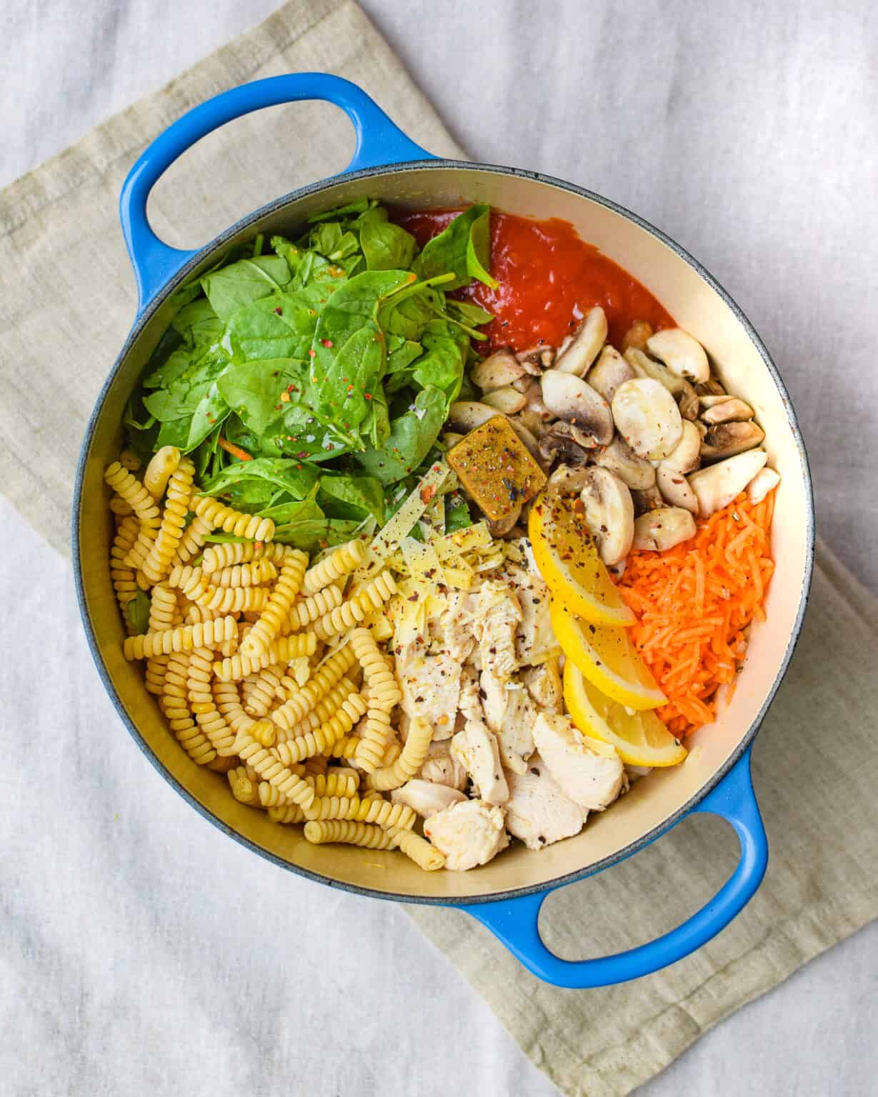 Laksetærte med spinat - nem og sund tærteopskrift