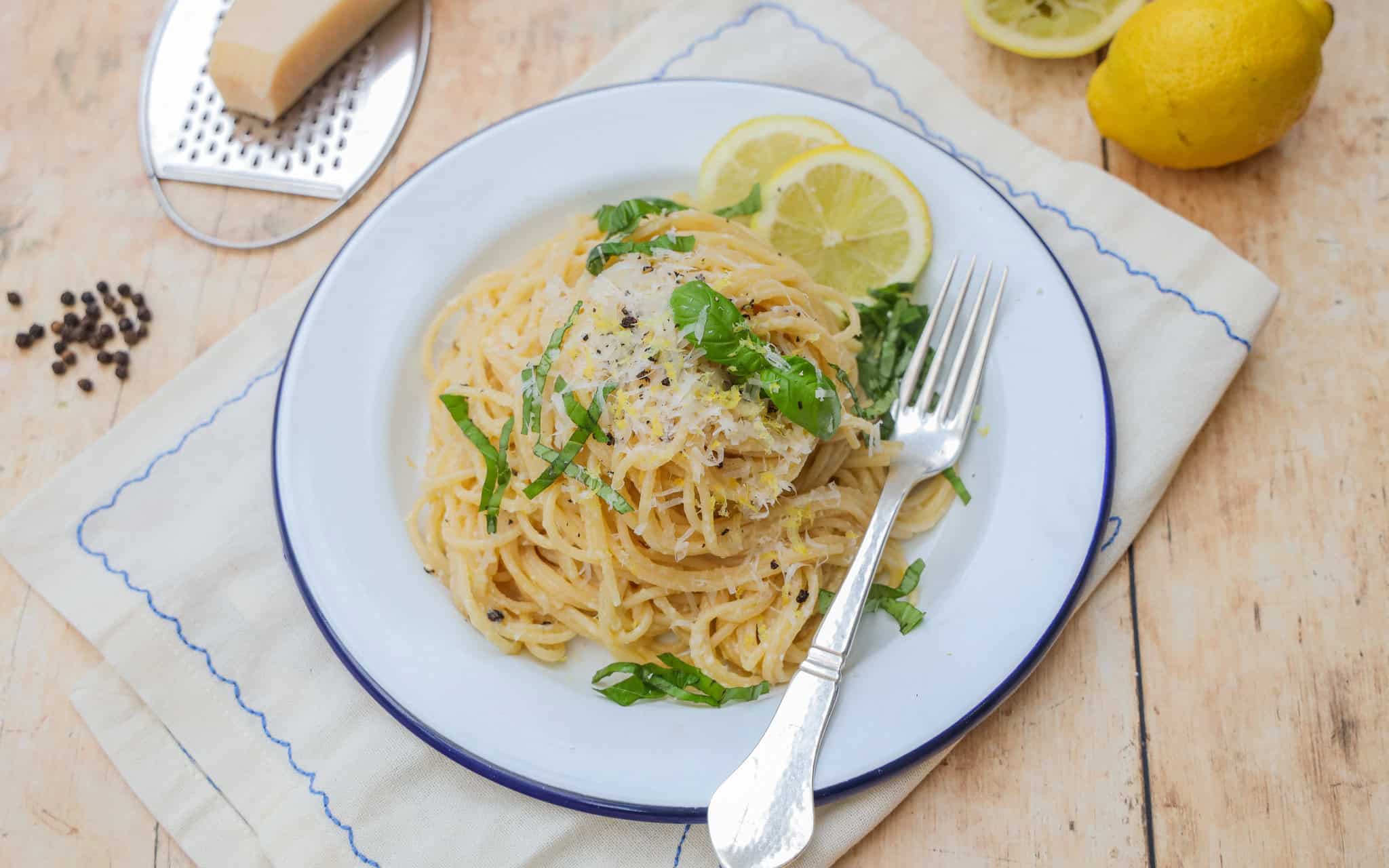 Citronpasta på 15 minutter - frisk og lækker pasta med citron